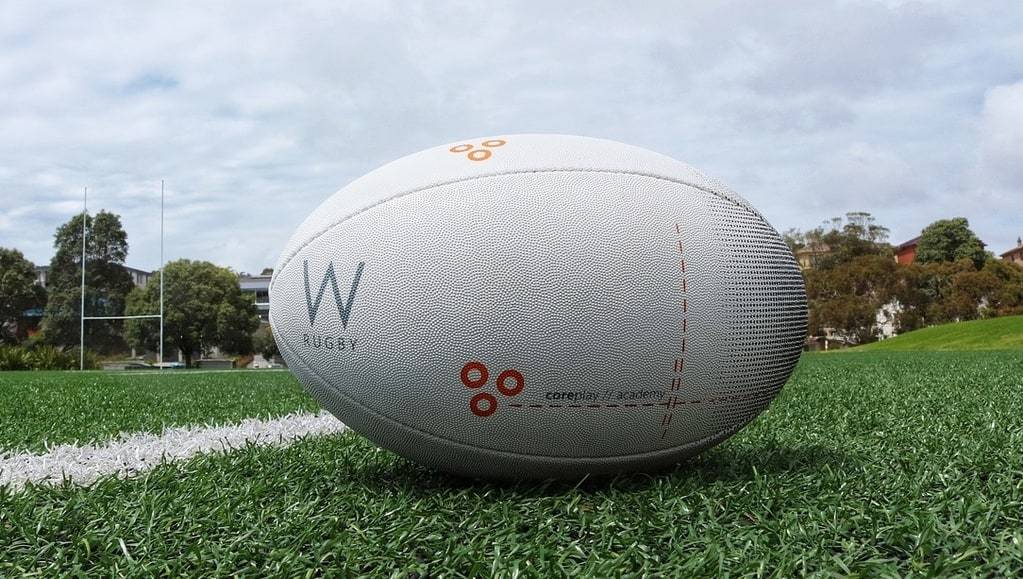 Impact de la technologie sur l’arbitrage et l’analyse de jeu dans le ...